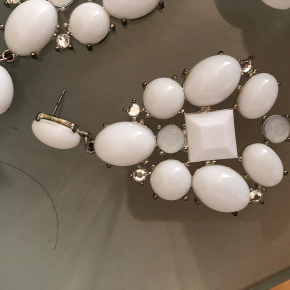 Cache | Jewelry | Salecache Beautiful Matching Earringbracelet Set ...